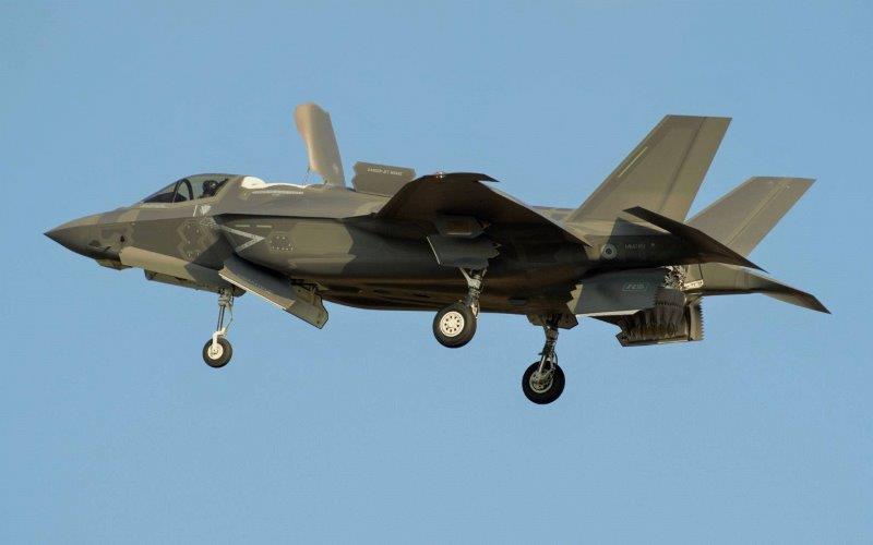 Vola il primo F-35B italiano, più silenzioso che invisibile – Analisi ...